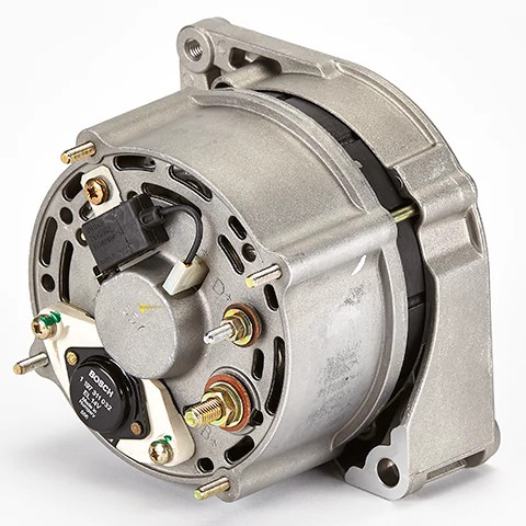 A187873 | Alternator Assembly - 12-Volt - 65-Amp | CASE Construction ...